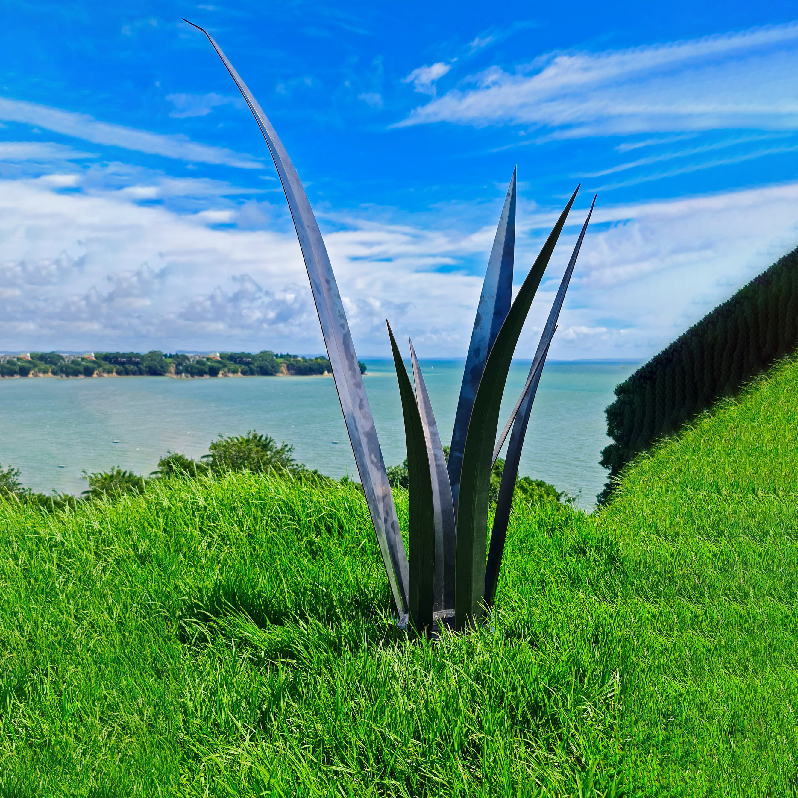Flax Sculpture – Customizable Cor-Ten Steel Outdoor Garden Art